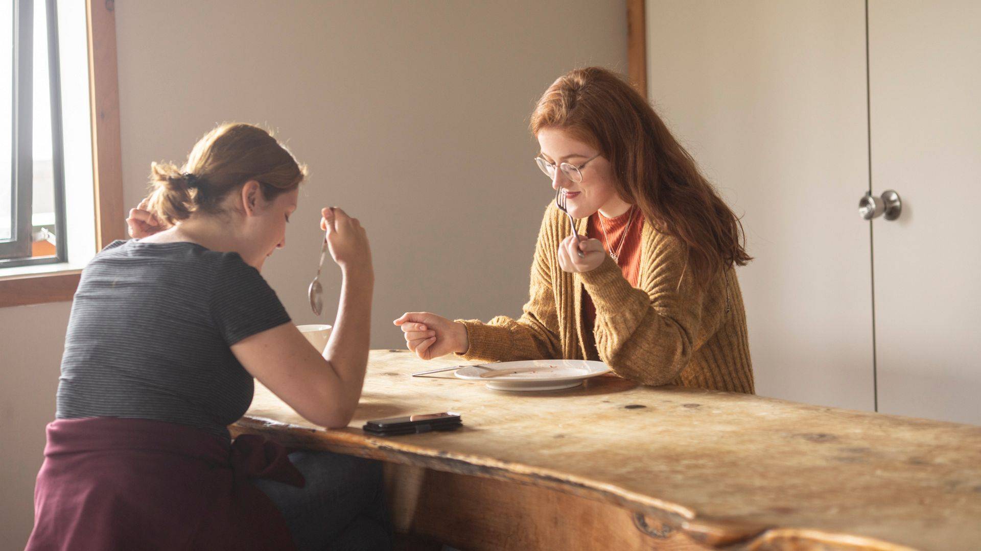 pool-spa-cafe-duskylodge-kaikoura-freeparking-storage